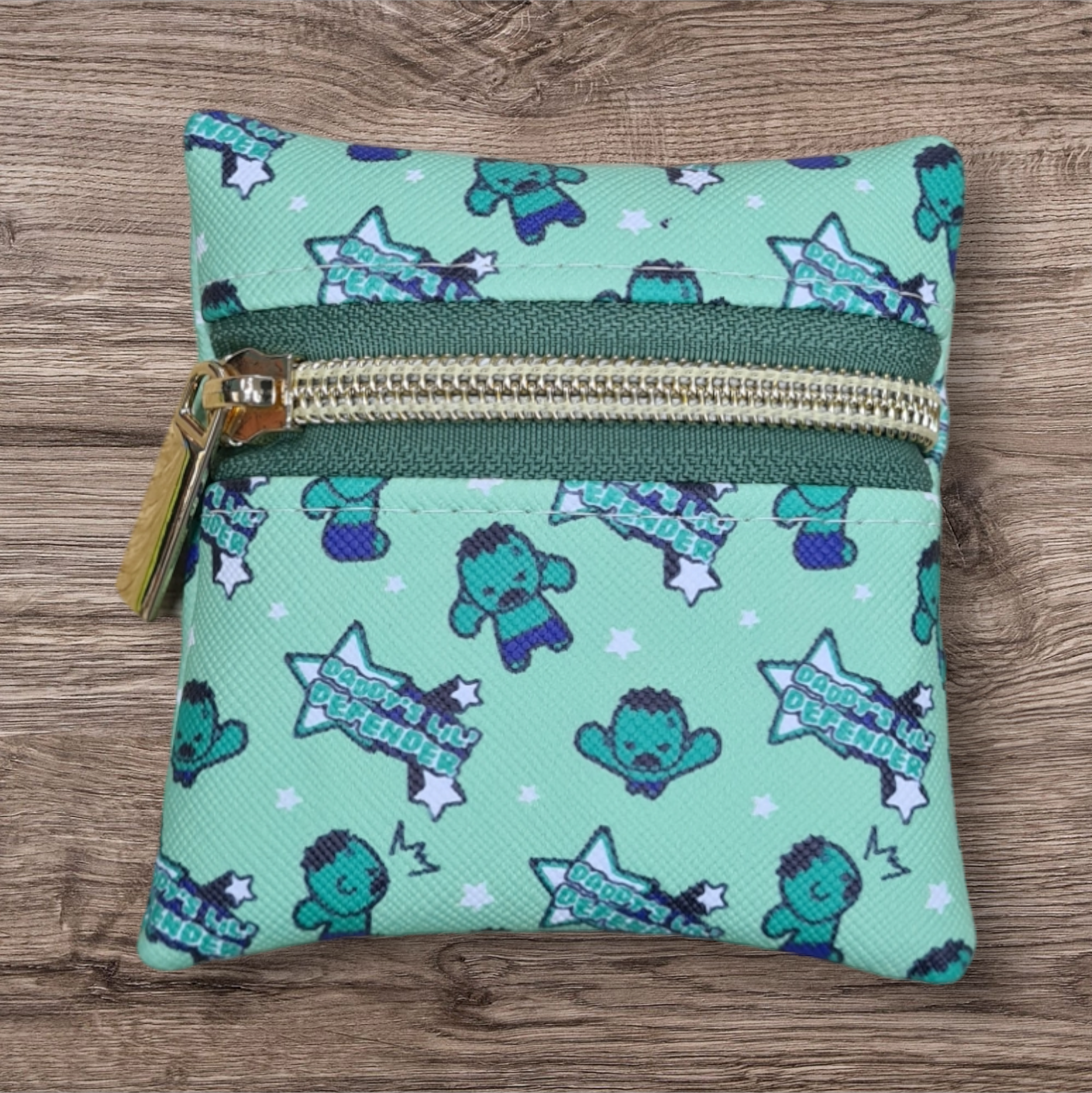 Green Smash petite pouch – Made by Erillant